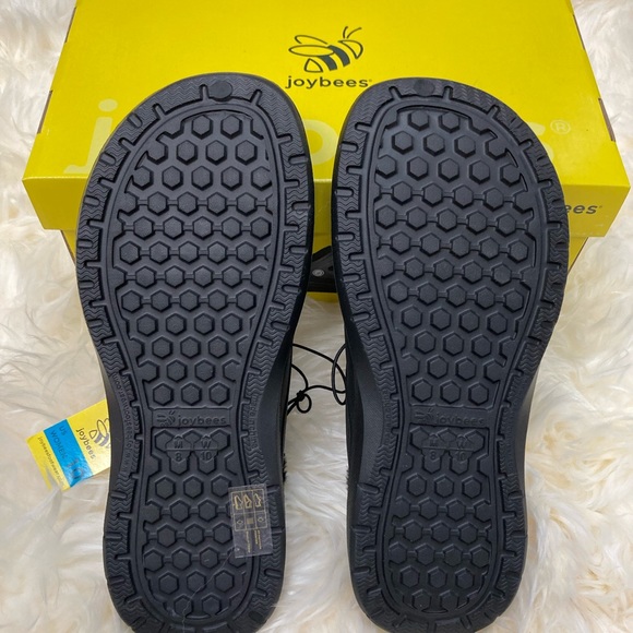 joybees | Shoes | Joybees Cozy Lined Adult Clogs | Poshmark